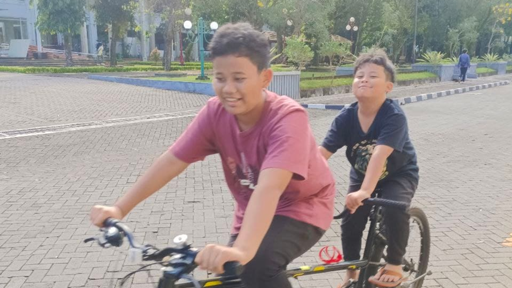 Hashif - Profile - SHOWROOM