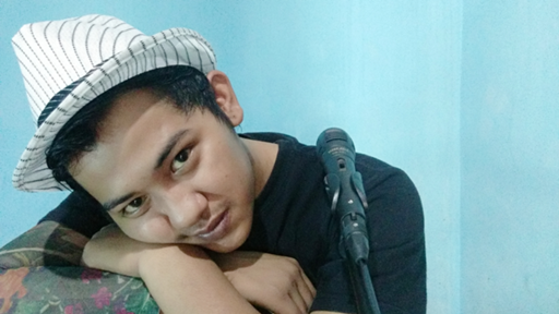 GUDANG FILM - Profile - SHOWROOM