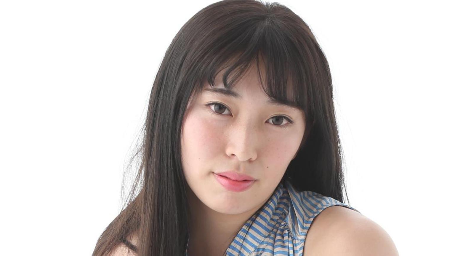 真白真珠：ミスFLASH2019候補｜SHOWROOM(ショールーム)